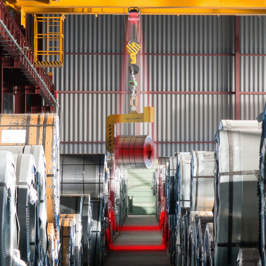 Crane Hazard Illumination and Projection | Arktis Laser